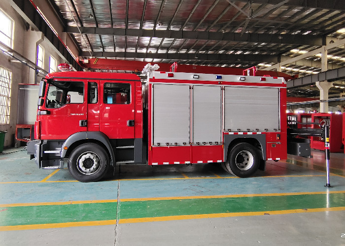 6.5M Lift Lighting System 1480kg Crane Emergency Rescue Fire Truck com ...